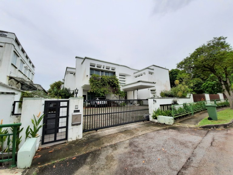 Queen Astrid Park Good Class Bungalow GCB, District 10 Singapore ...
